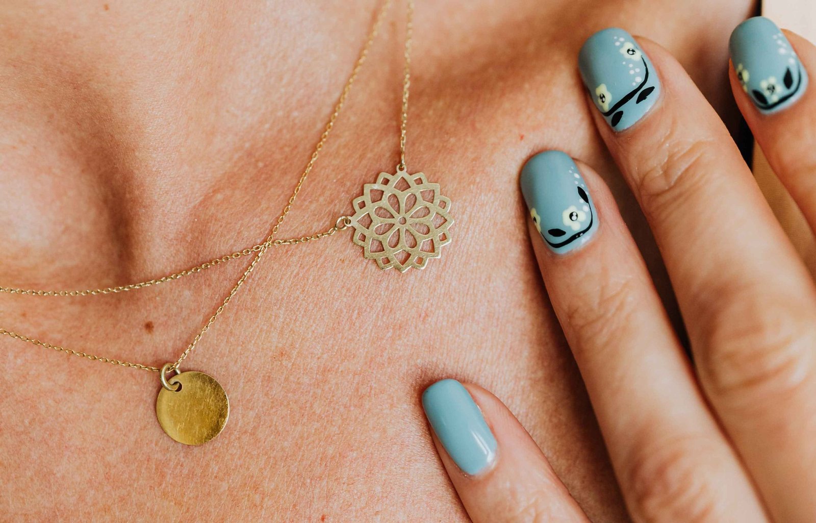 Diseño de Uñas AESTHETIC » Guía completa para lucir a la moda